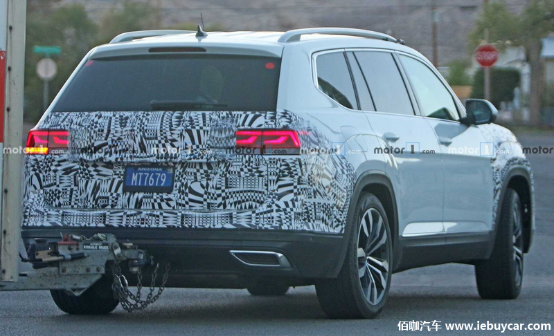 新款大众Atlas路试谍照首次曝光 外观小幅升级有望2020年上半年亮相_搜狐汽车_搜狐网