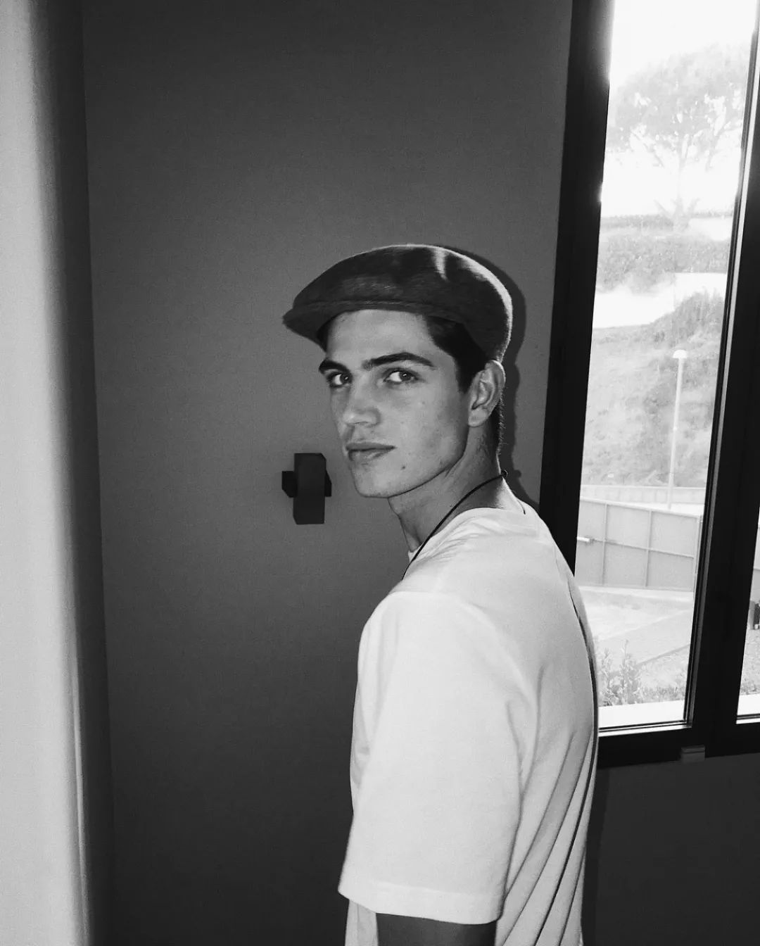 这位西班牙科班出身男模Lucas Prada你打多少分？-搜狐大视野-搜狐新闻