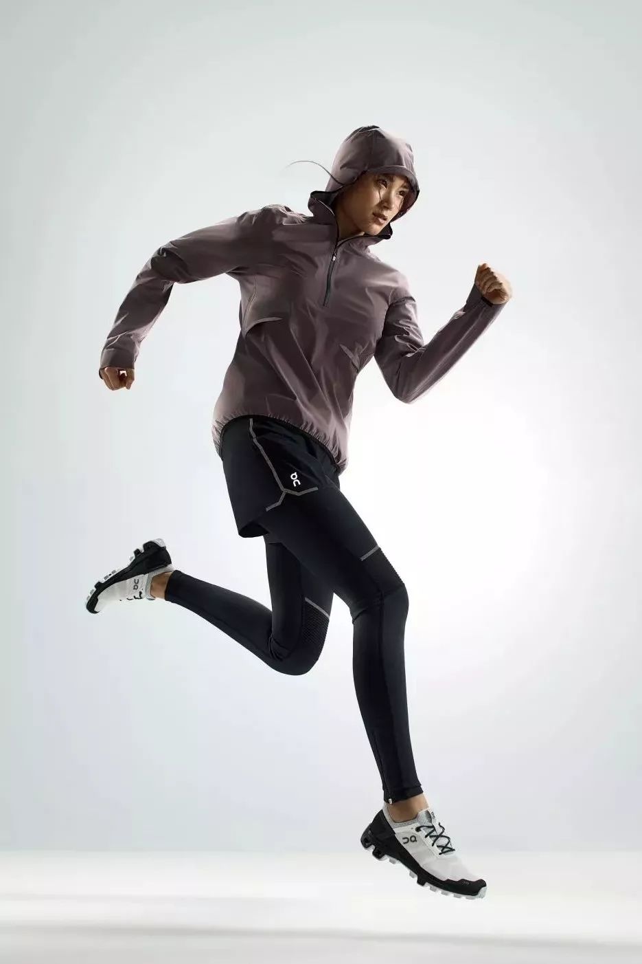 用有限的产品来满足大多数消费者的需求| 专访 On 昂跑创始人 Caspar Coppetti & David Allemann_搜狐汽车_搜狐网