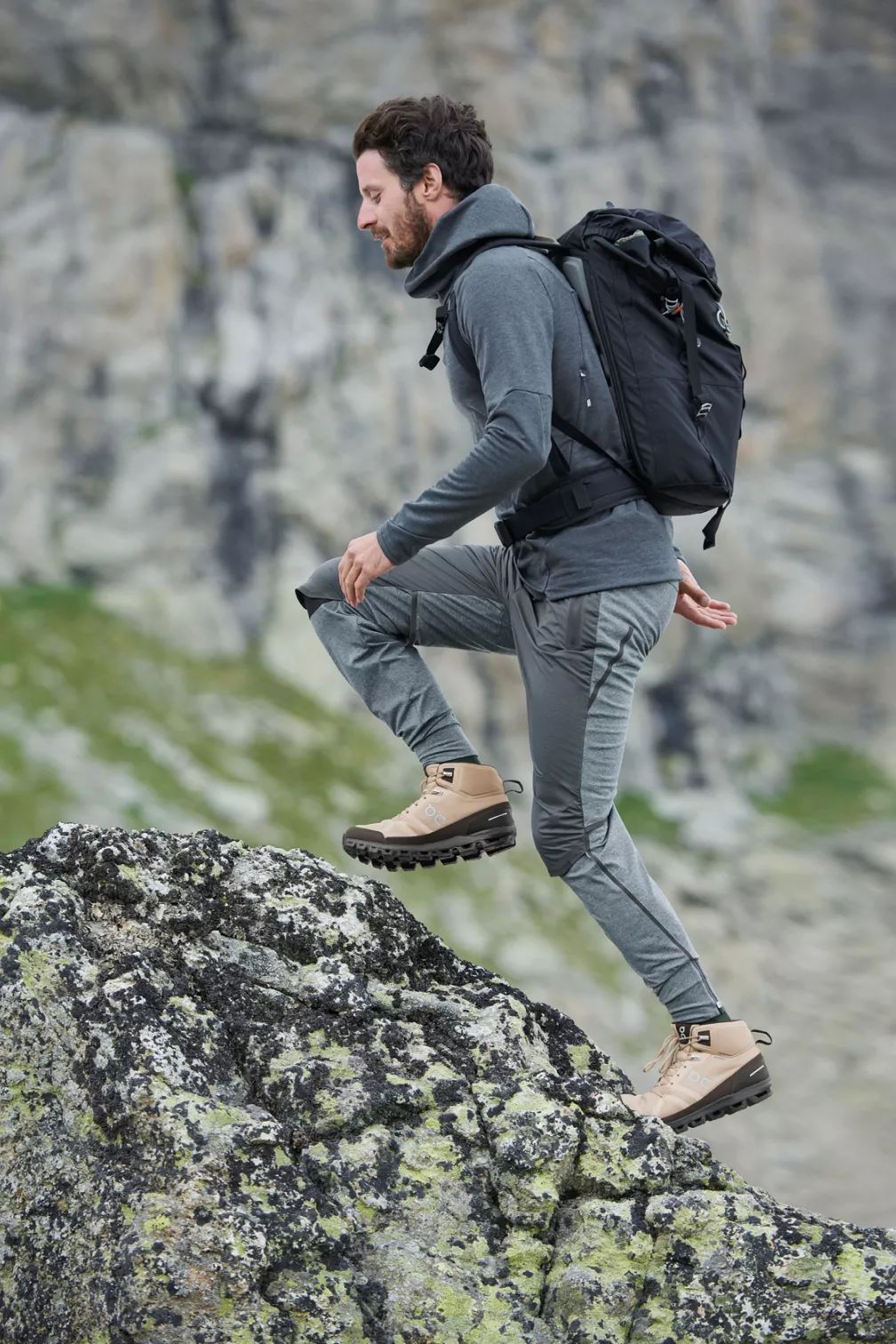 用有限的产品来满足大多数消费者的需求| 专访 On 昂跑创始人 Caspar Coppetti & David Allemann_搜狐汽车_搜狐网