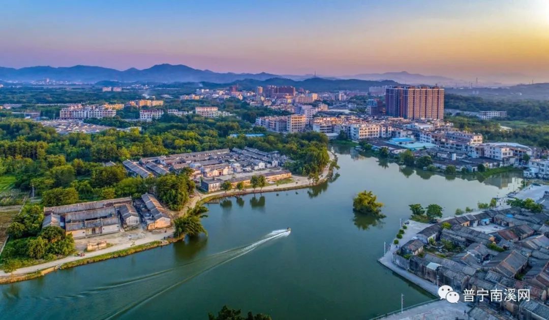 重磅！南溪这首原创《NanXi》电音歌曲彻底火了_肖小灼