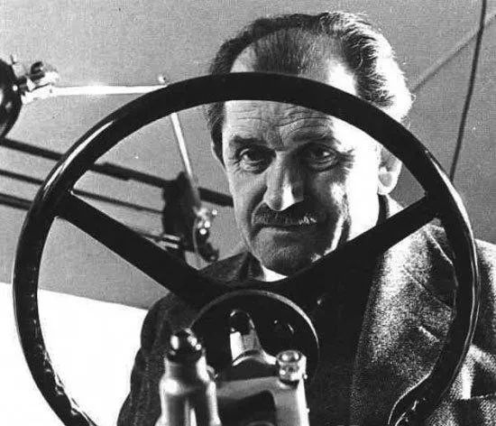 历史上的今天——1875年9月3日，保时捷创始人斐迪南·波尔舍出生_搜狐汽车_搜狐网