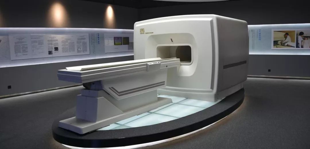 献礼新中国70周年——纪念中国首台磁共振诞生_成像