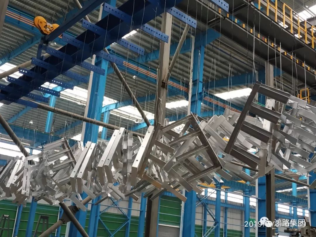 鸿路钢构 |镀锌厂专题篇 Honglu |Focus on Galvanizing Factory-搜狐大视野-搜狐新闻