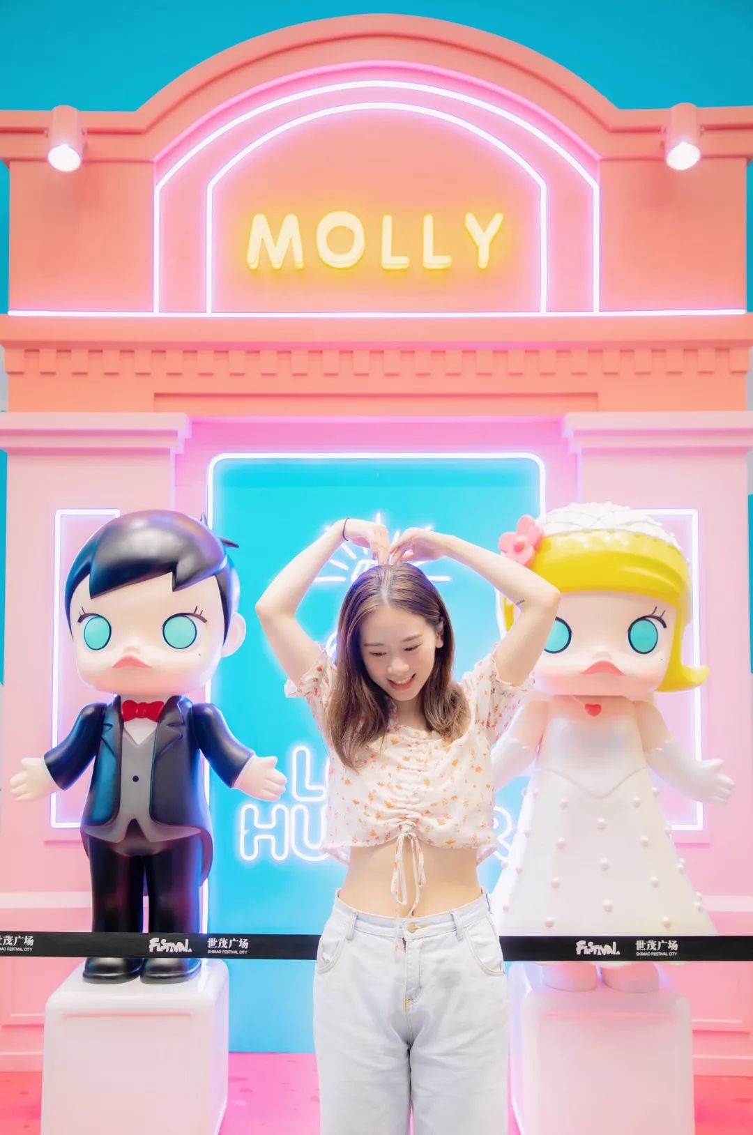 萌神Molly来魔都啦！带来4.5m城市歌女，还有上海限定款！_系列展