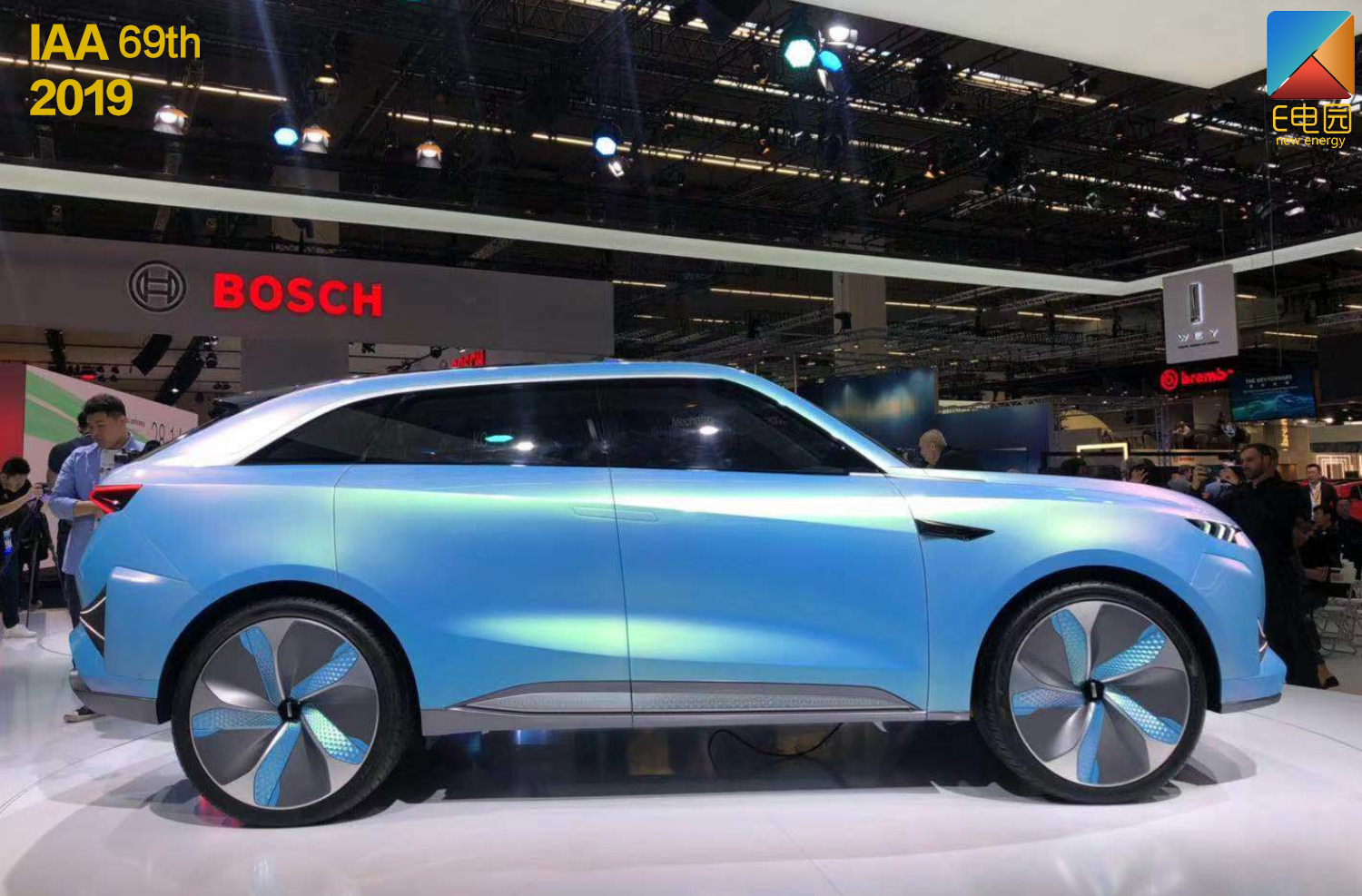 2019法兰克福车展：WEY X概念车亮相_搜狐汽车_搜狐网