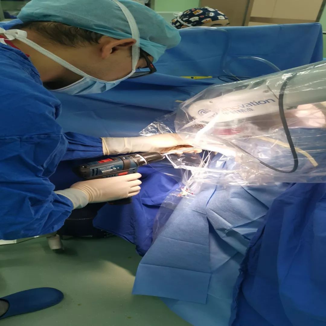 术精于准| 机器人辅助SEEG手术的优势在哪里 未来其应用范围会越来越广—浙医二院朱君明_电极