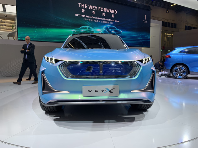 国产车WEY-X概念车亮相法兰克福车展，外观炫酷，内饰科幻！_搜狐汽车_搜狐网