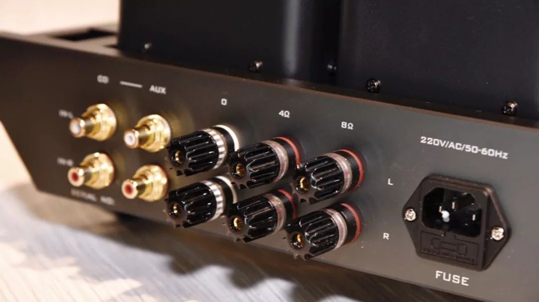 高班E35合并胆机—试听体验地点_搜狐汽车_搜狐网