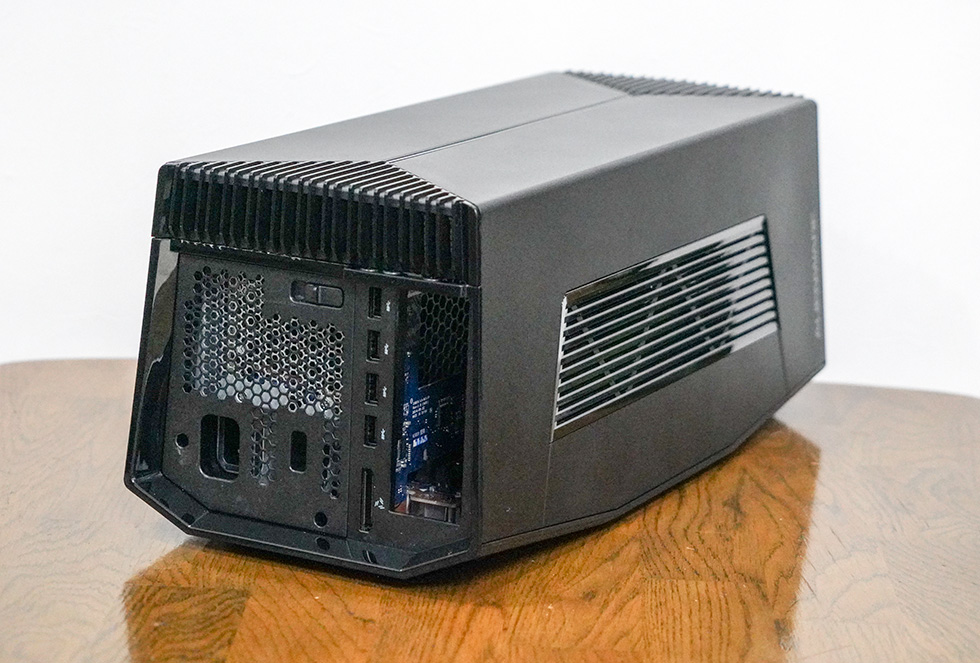 笔记本电脑用上RTX 2080Ti Alienware Area-51m变身移动工作站_高性能