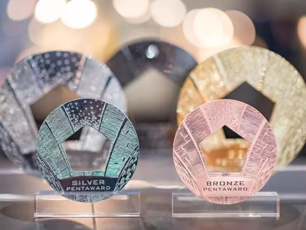 多么卓越的包装设计，才能获得 2019 Pentawards奖_搜狐汽车_搜狐网