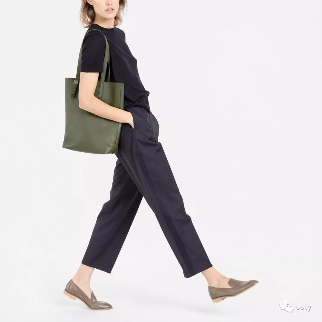 OSTY带你看，七大极简时装品牌_Theory