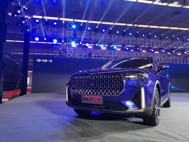 旗舰的味道 奔腾T99预售15.99万起能大卖么_搜狐汽车_搜狐网