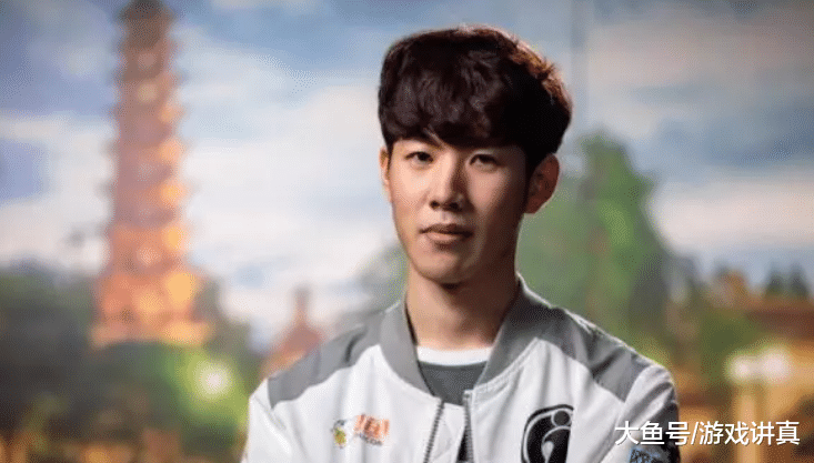 theshy第一次登场LPL，输掉对局，却在一年后强到1打5_比赛