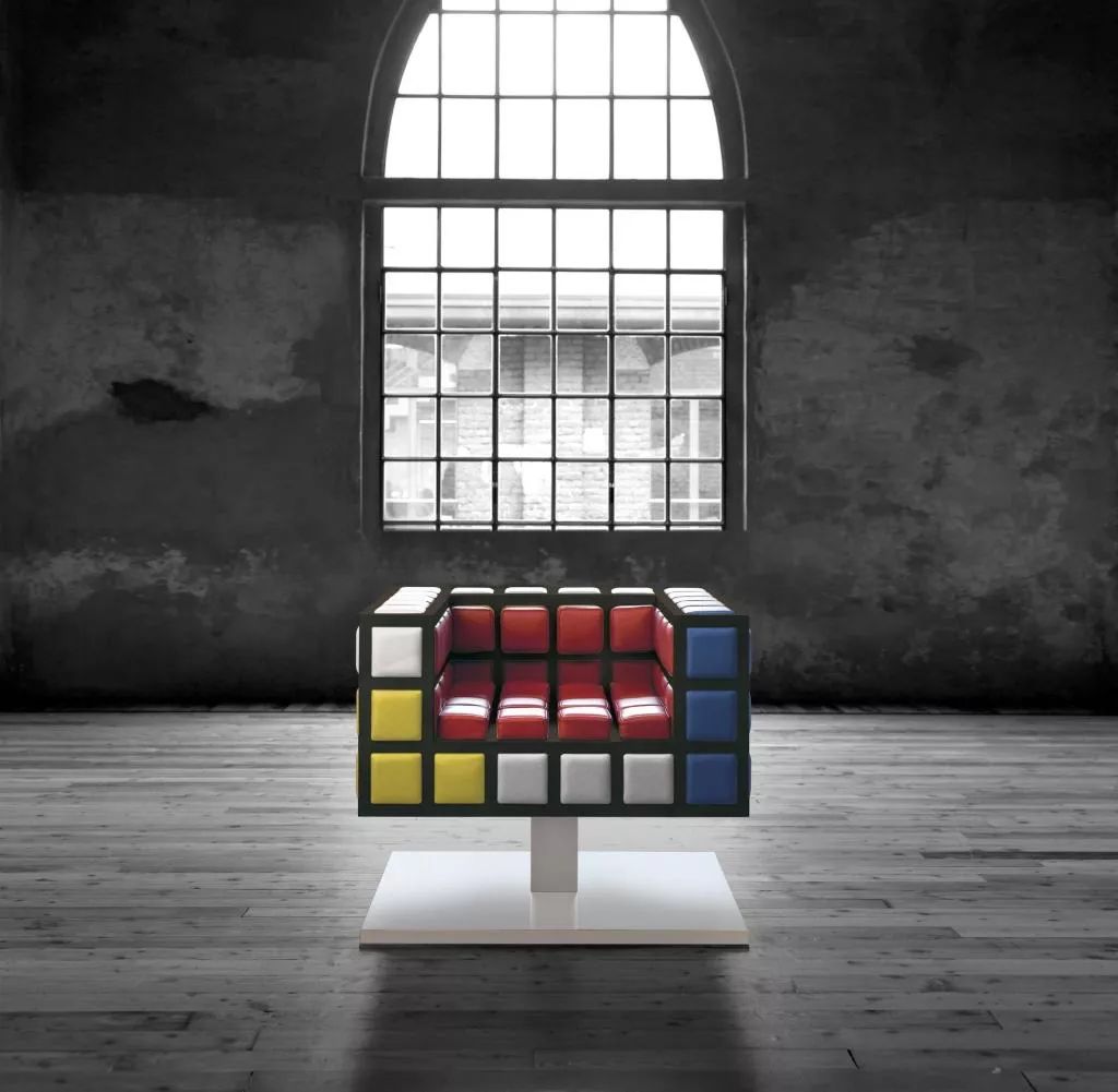 蒙德里安 | 他用一生的纠结画格子和直线，最终成了设计界永恒的经典_艺术