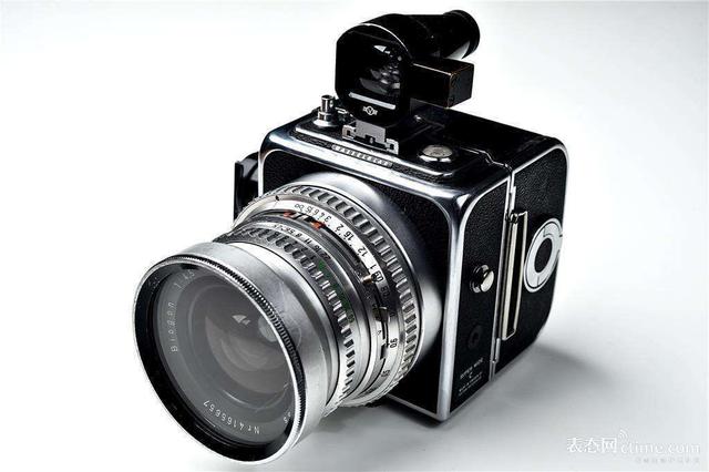 周杰伦《说好不哭》MV里的哈苏相机，到底多少钱？-搜狐大视野-搜狐新闻