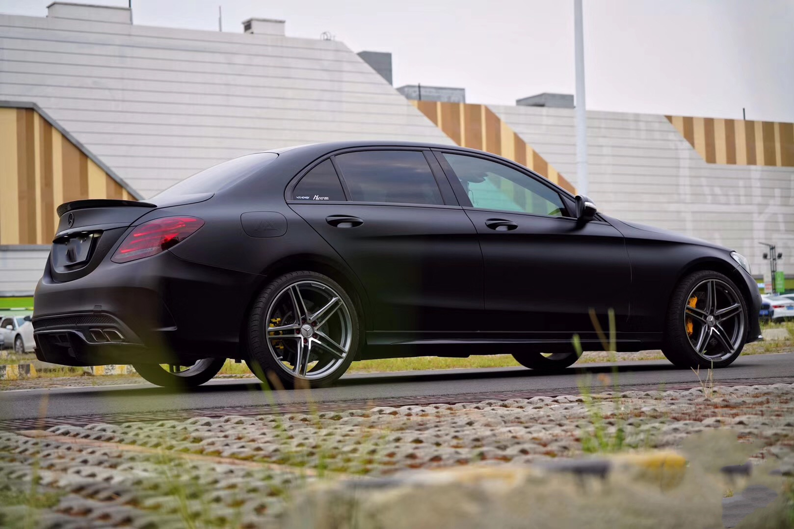 黑武士奔驰C200 只要回头率_搜狐汽车_搜狐网