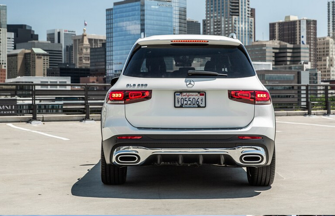 全新奔驰GLB正式亮相！外观大气轴距2829mm 首次搭载1.3T+双离合_搜狐汽车_搜狐网