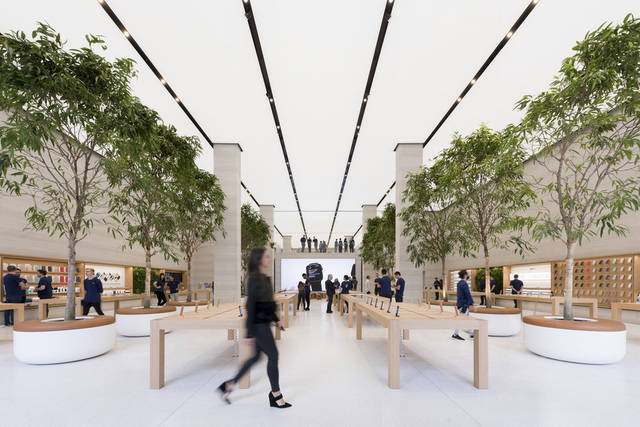 带你逛一逛伦敦摄政街 Apple Store-搜狐大视野-搜狐新闻