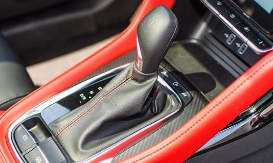 又一款SUV即将上市，7万起，外观太美，搭载1.3T+6AT！_搜狐汽车_搜狐网