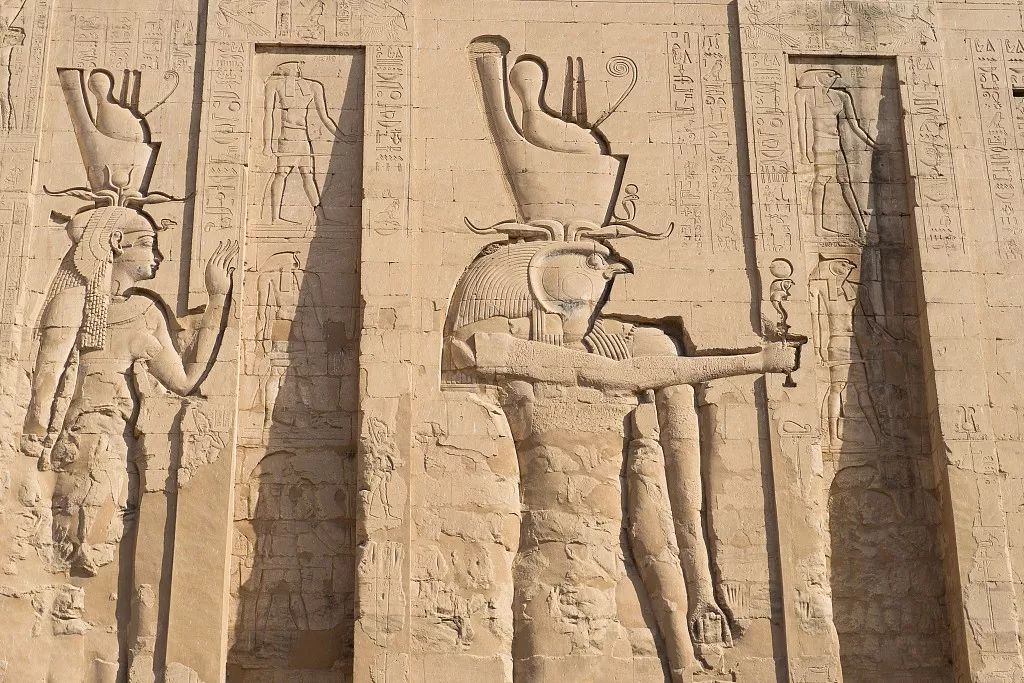 古埃及鹰头人身,古埃及人_大山谷图库