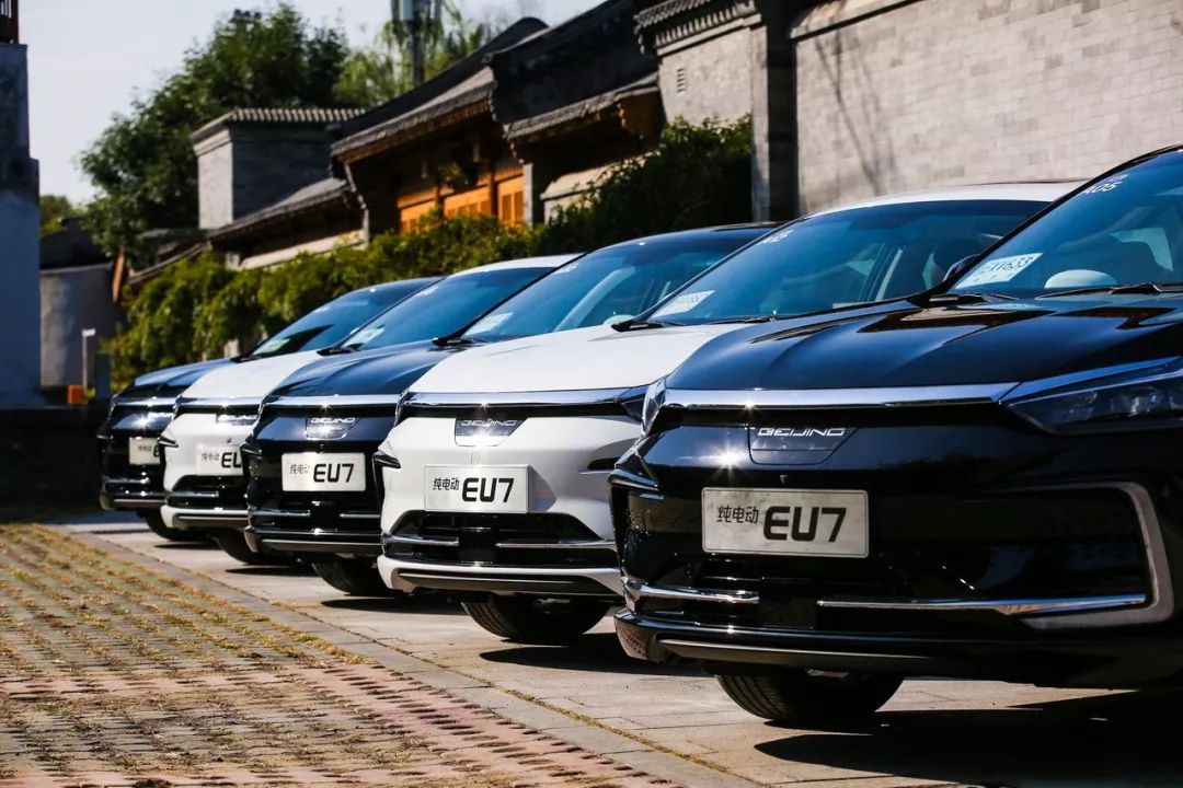 试驾丨新BEIJING首款车型EU7，品牌“认同”之后，那实力呢？_搜狐汽车_搜狐网