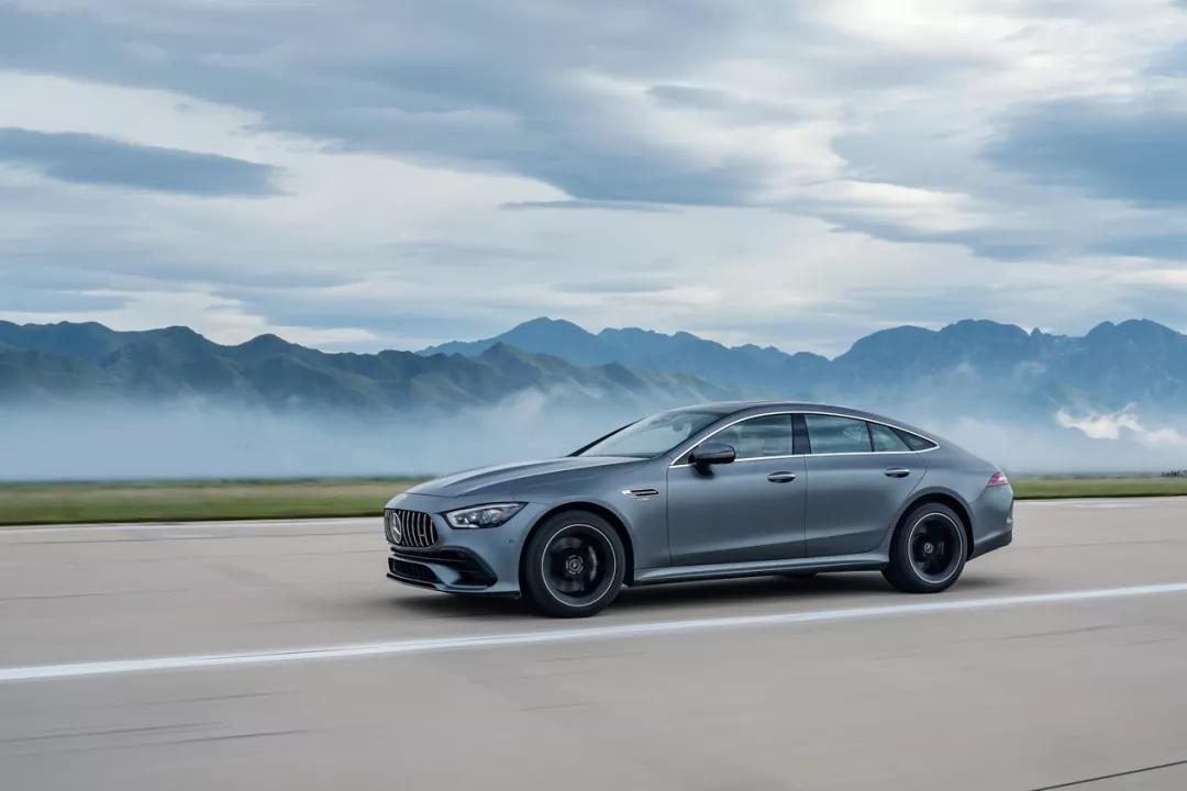 快若闪电 梅赛德斯-AMG GT 53 4MATIC+性能测试_搜狐汽车_搜狐网
