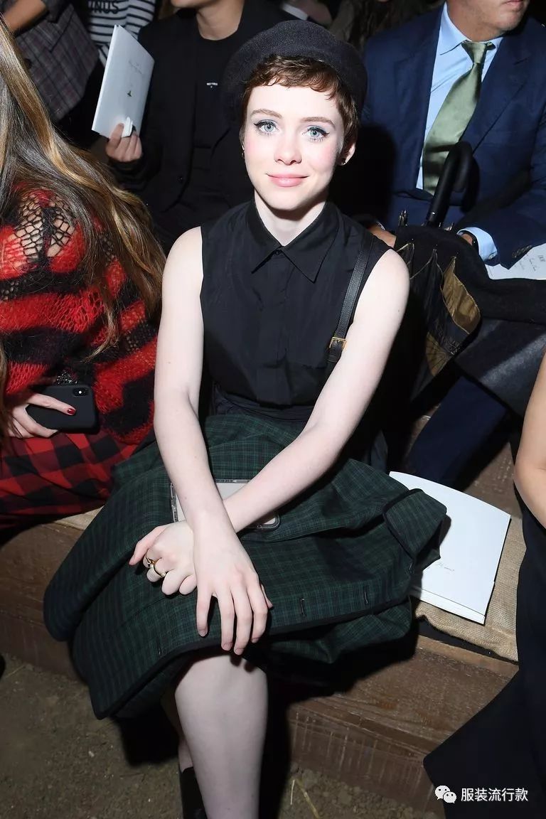 阿尔黛西亚戴肯,_大山谷图库