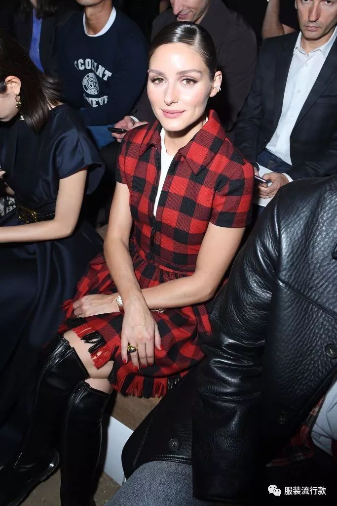 阿尔黛西亚戴肯,(第9页)_大山谷图库