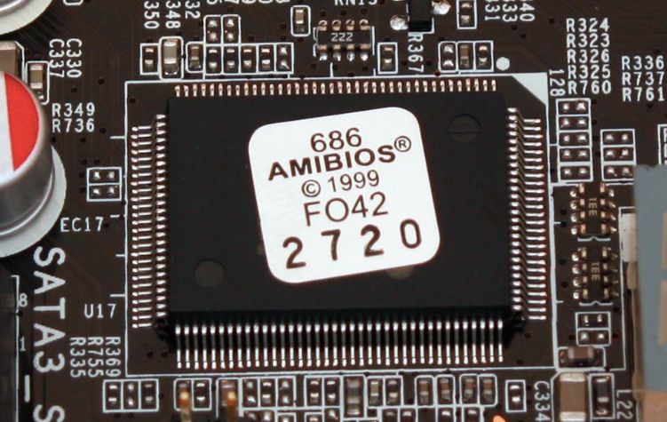 主板BIOS竟隐藏容量“坑”！升级BIOS一定要小心_芯片