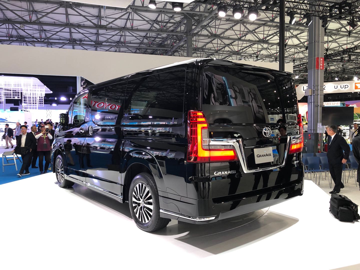 2019东京车展：全新丰田Gran Ace亮相_搜狐汽车_搜狐网