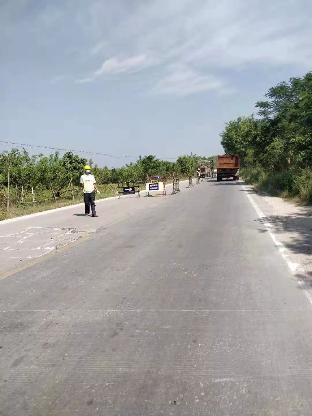 省道S255（X107）线路面改造工程南溪段最新进展_普宁