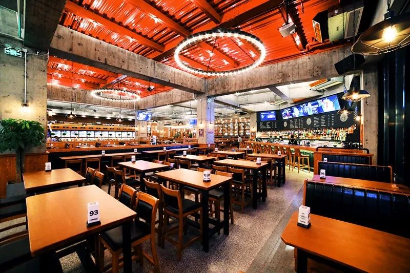 火遍20+城市的COMMUNE落户西安！大型餐酒bar等你来狂欢_冰爽