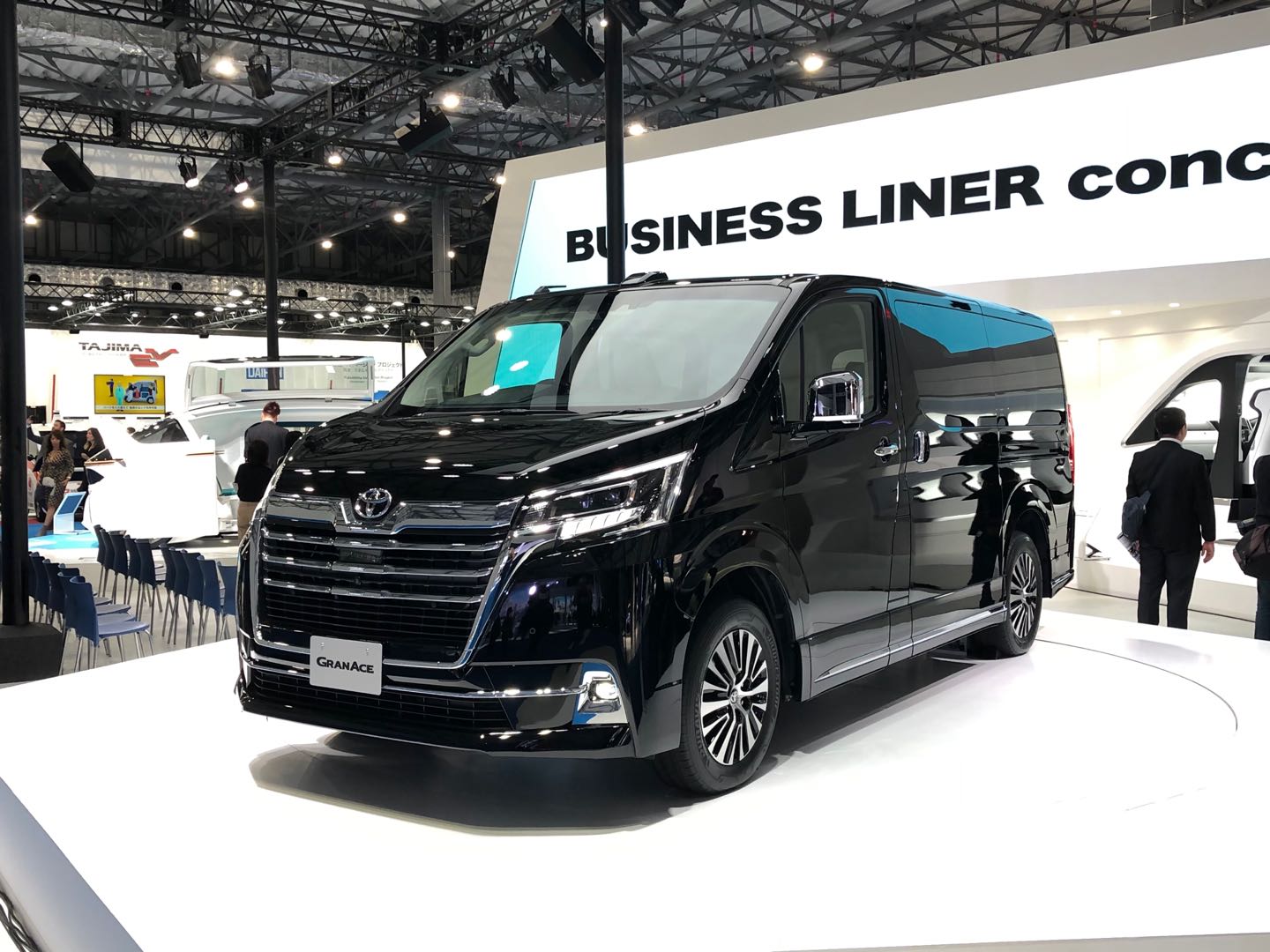 2019东京车展：全新丰田Gran Ace亮相_搜狐汽车_搜狐网