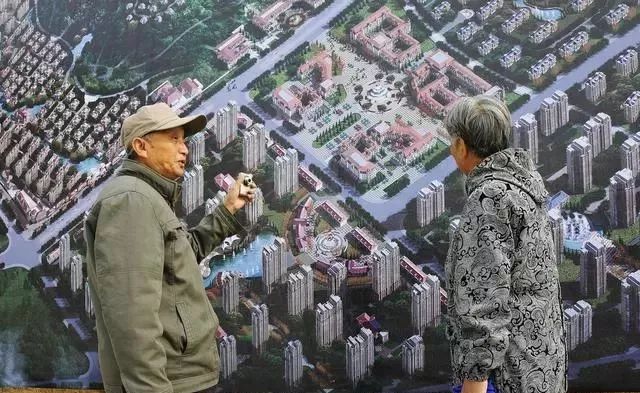 一文读懂CCRC：起源、特征、模式与借鉴_服务