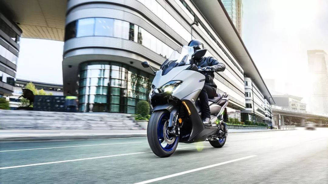 动感特写：Yamaha 新一代旗舰踏板 TMAX 560_搜狐汽车_搜狐网