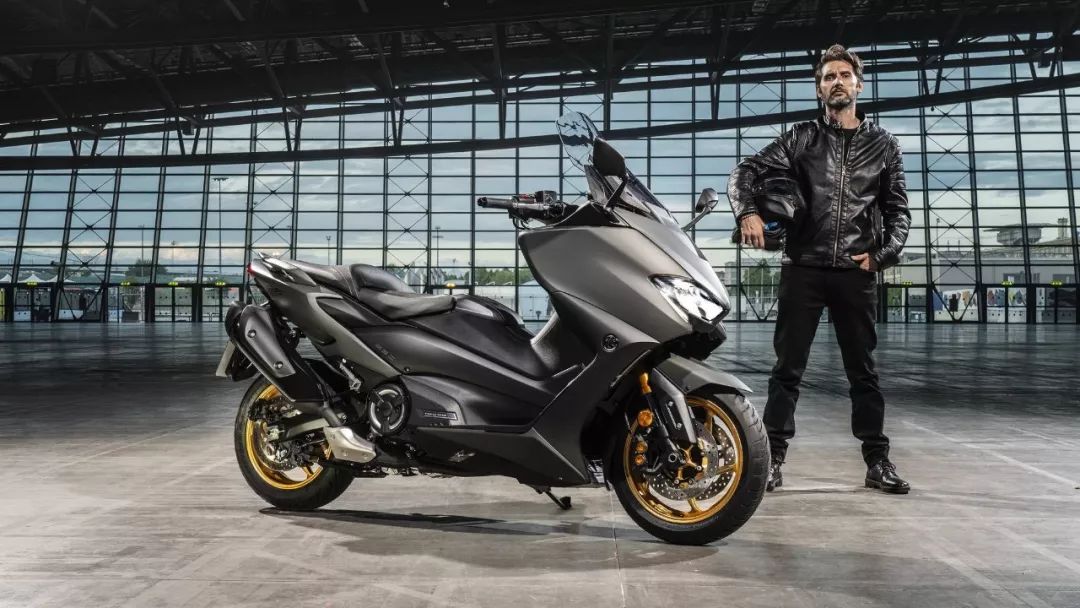 动感特写：Yamaha 新一代旗舰踏板 TMAX 560_搜狐汽车_搜狐网