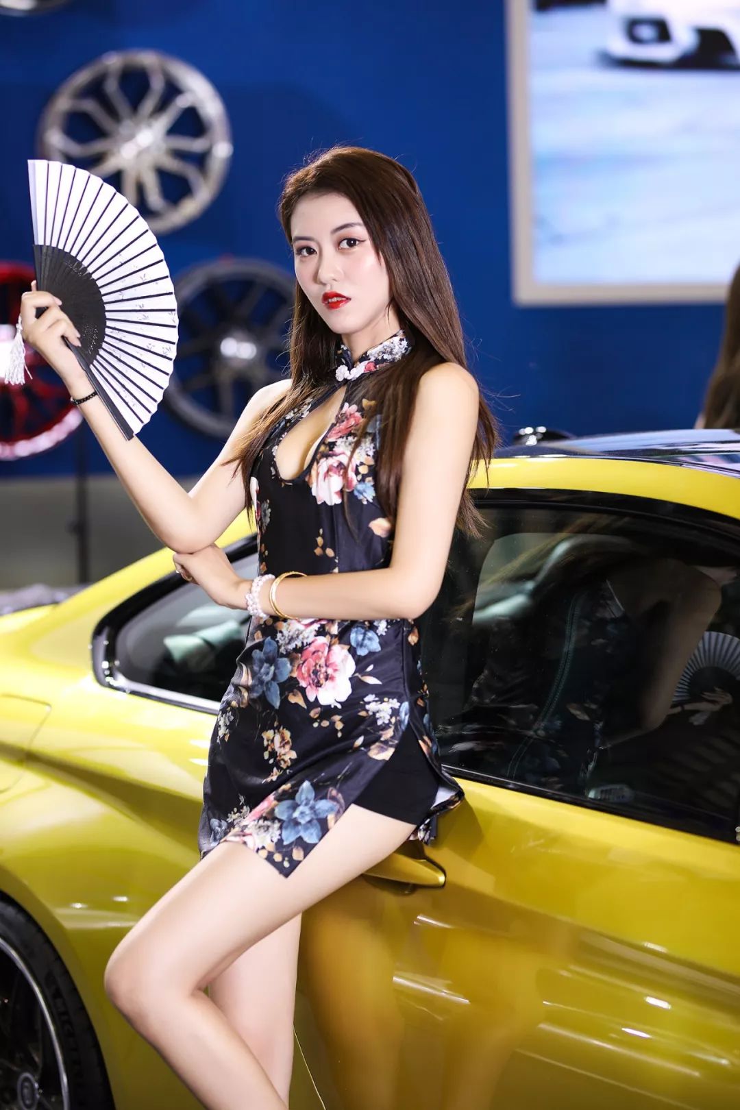 怎么那么好看！RAVIZE华丽亮相AIT 追逐改装潮流不停歇_搜狐汽车_搜狐网