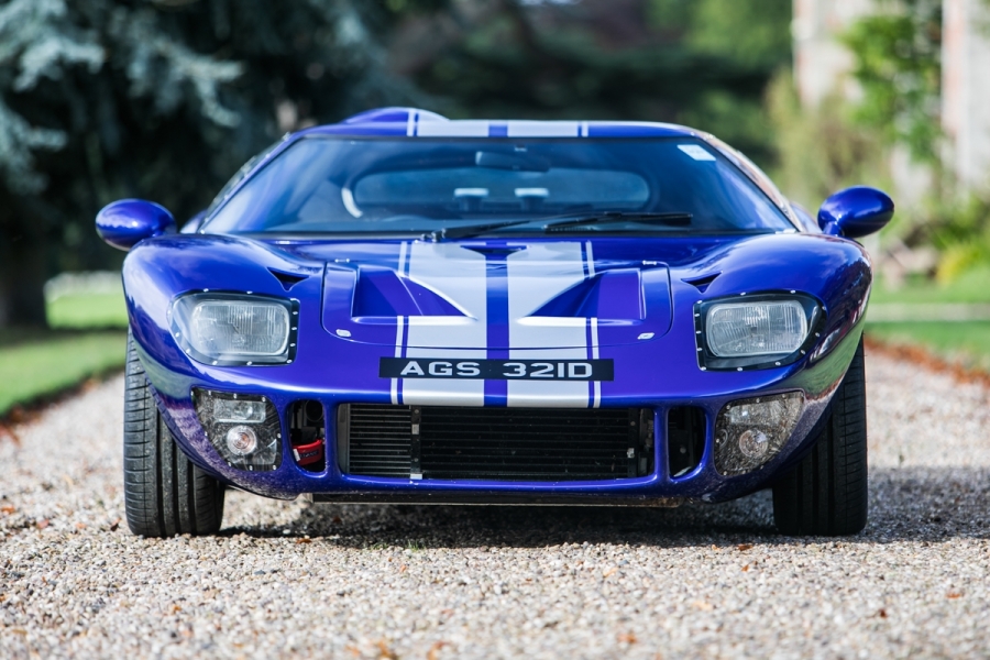 价值75,000英镑福特GT40复刻版亮相，5.6升V8引擎-搜狐大视野-搜狐新闻
