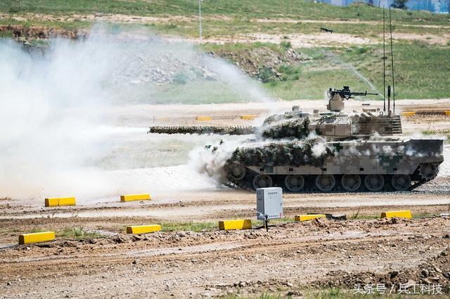 VT-5坦克防护力堪比96式、还能动如脱兔、升级方便、创新在哪里_炮塔