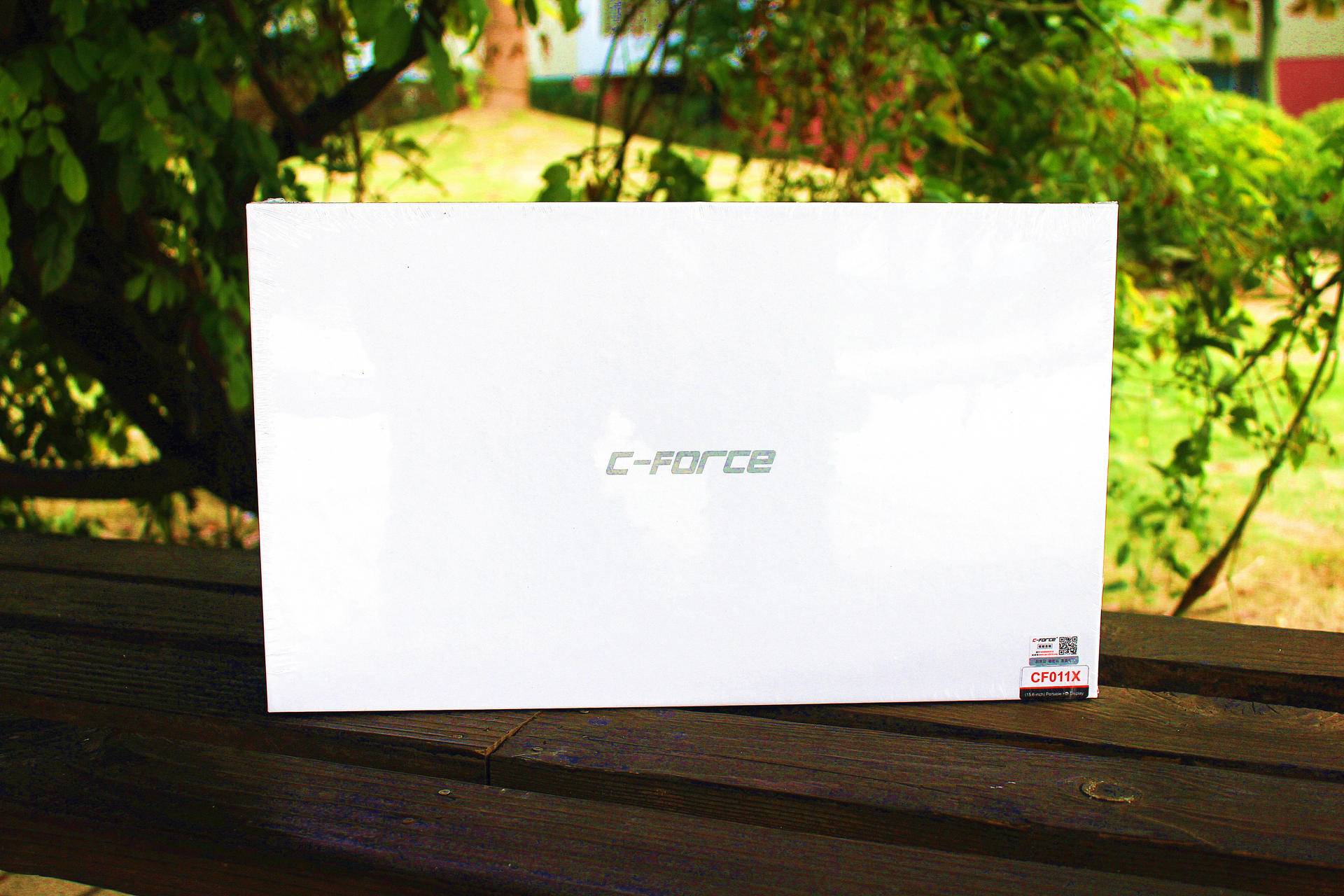 C-Force CF011X 便携屏——工作好帮手，娱乐好伙伴！_办公