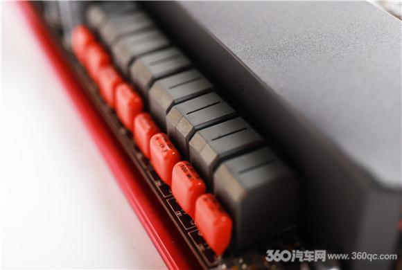 Xcelsus瑞典卓美XA8010 DSP功放 内在实力强劲改装玩法更加多样_搜狐汽车_搜狐网