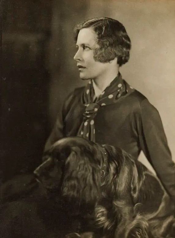 上世纪两位女文豪之间的情史_伍尔芙