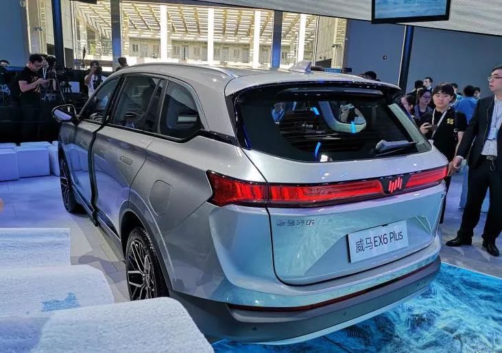 威马EX6 Plus上市售23.99万元，综合续航里程500km_搜狐汽车_搜狐网