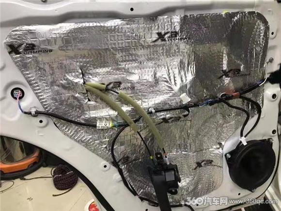 开什么样的酷路泽才叫享受？隔音升级加音响改装是必不可少的_搜狐汽车_搜狐网