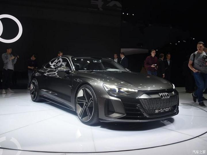 或2020年底亮相 奥迪e-tron GT量产版_搜狐汽车_搜狐网
