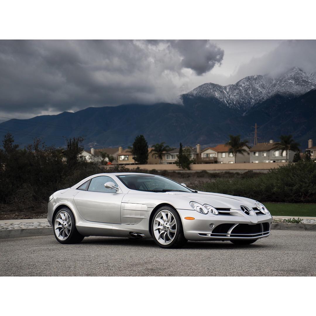 2006款奔驰SLR McLaren！5.4升V8引擎，617马力-搜狐大视野-搜狐新闻