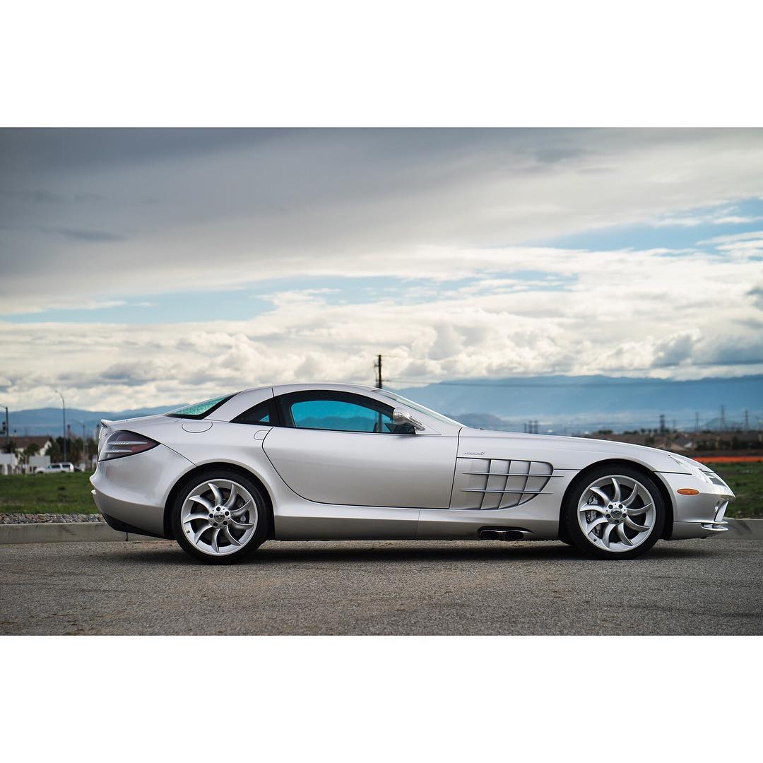 2006款奔驰SLR McLaren！5.4升V8引擎，617马力-搜狐大视野-搜狐新闻