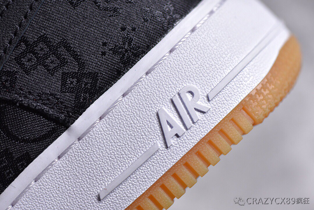 空军黑丝绸 CLOT x Fragment Design x Air Forcce 1 Low 陈冠希三方联名板鞋-搜狐大视野-搜狐新闻