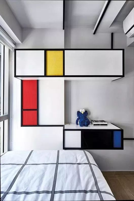 NO.2204【陈设攻略】色彩篇|蒙德里安[红、黄、蓝]的经典构成_三原